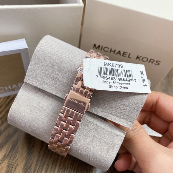 Michael Kors | Accessories | Michael Kors Lexington Threehand Rose ...